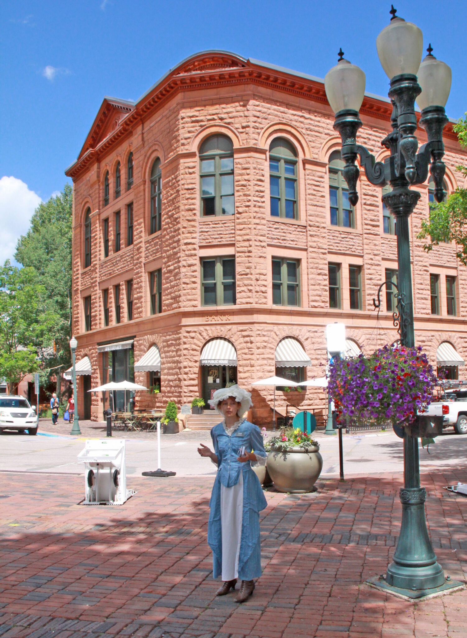 Downtown History Tour: Aspen Through the Eras - Aspen Historical Society